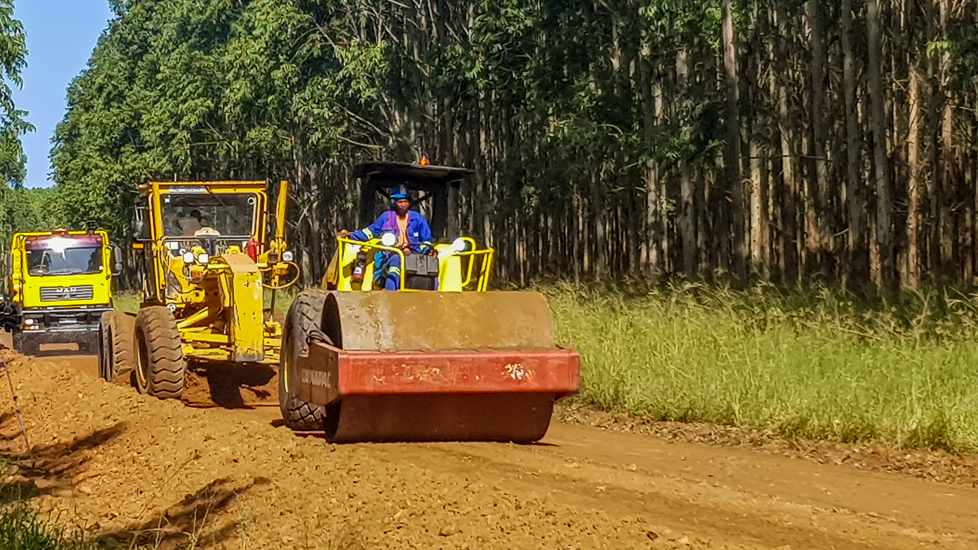 A “STABLE” HAUL ROAD HAS MANY BENEFITS. CLAYCRETE IS THE SOLUTION ...